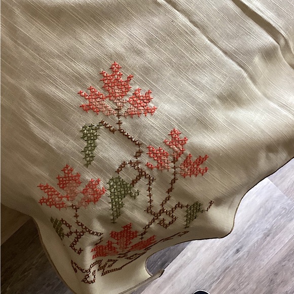 Dining | Table Cloth With Cross Stitch Pattern | Poshmark